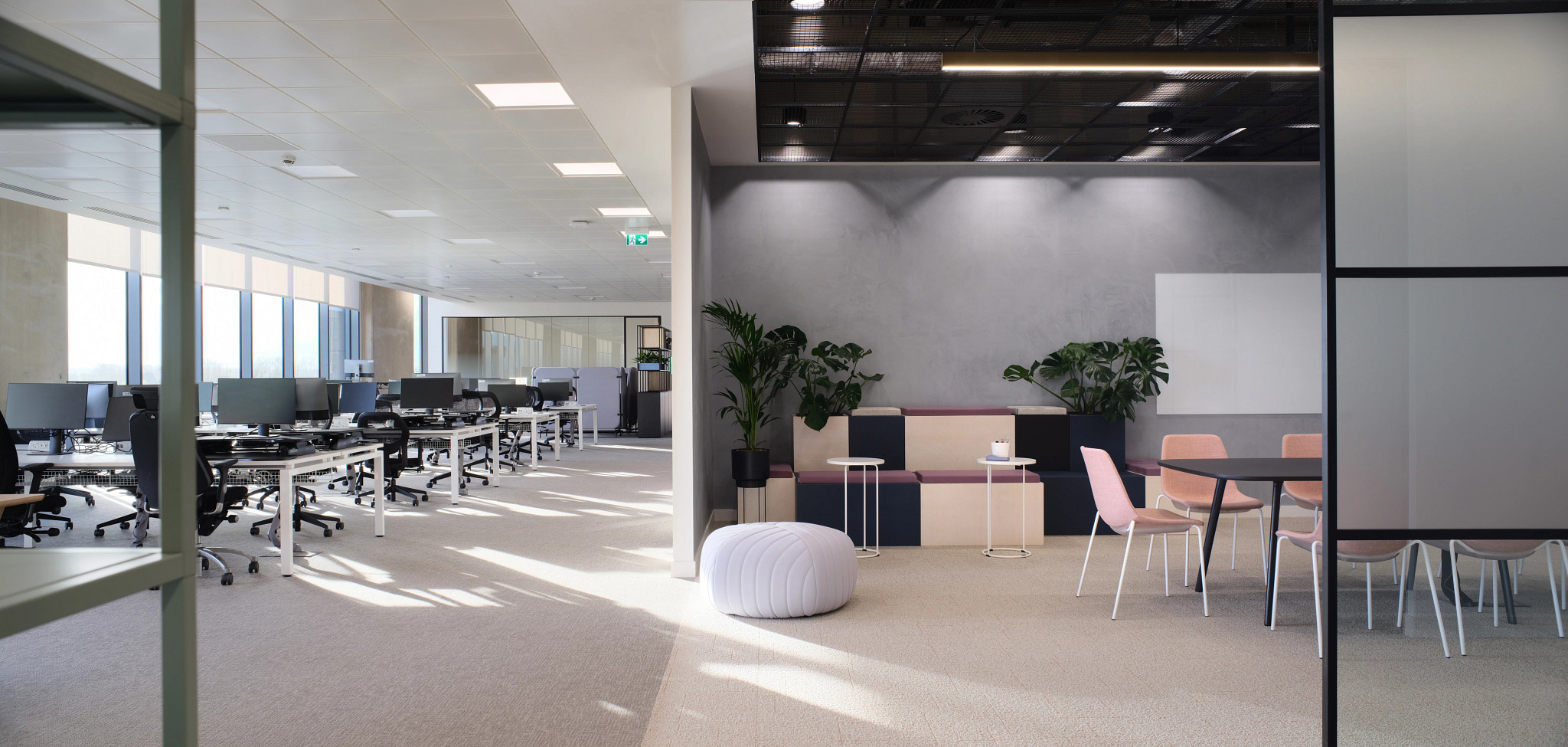 Three HQ - Reading UK | ShawContract