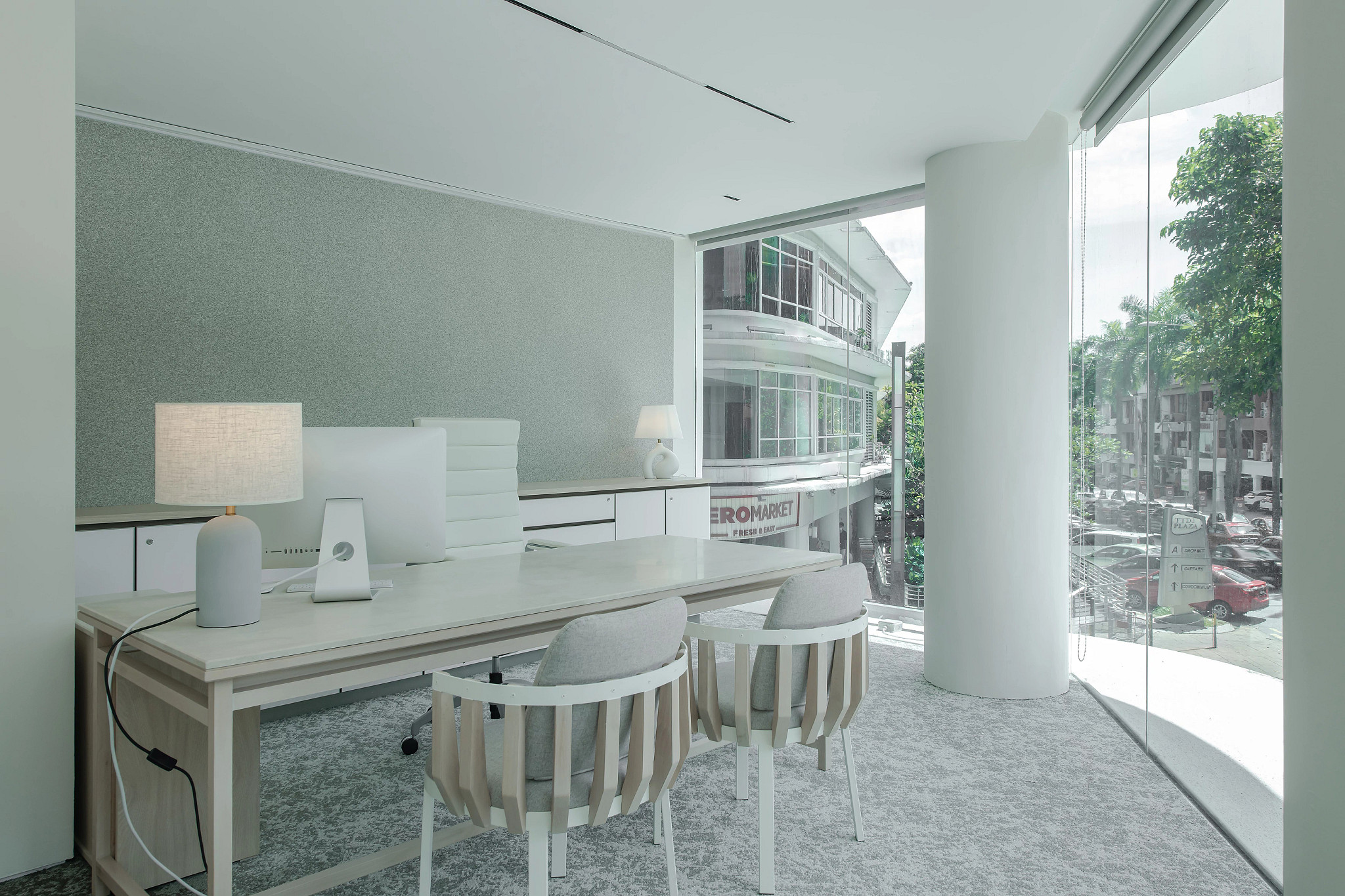 Naelofar Office by SWOT Design Group | ShawContract