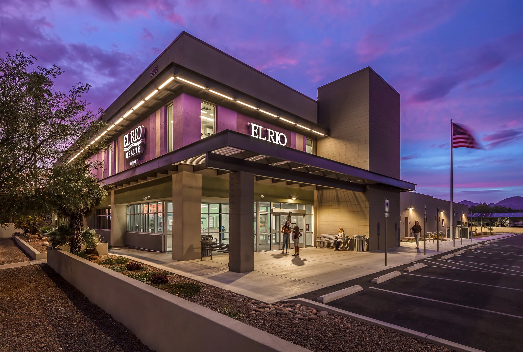 El Rio Health | ShawContract