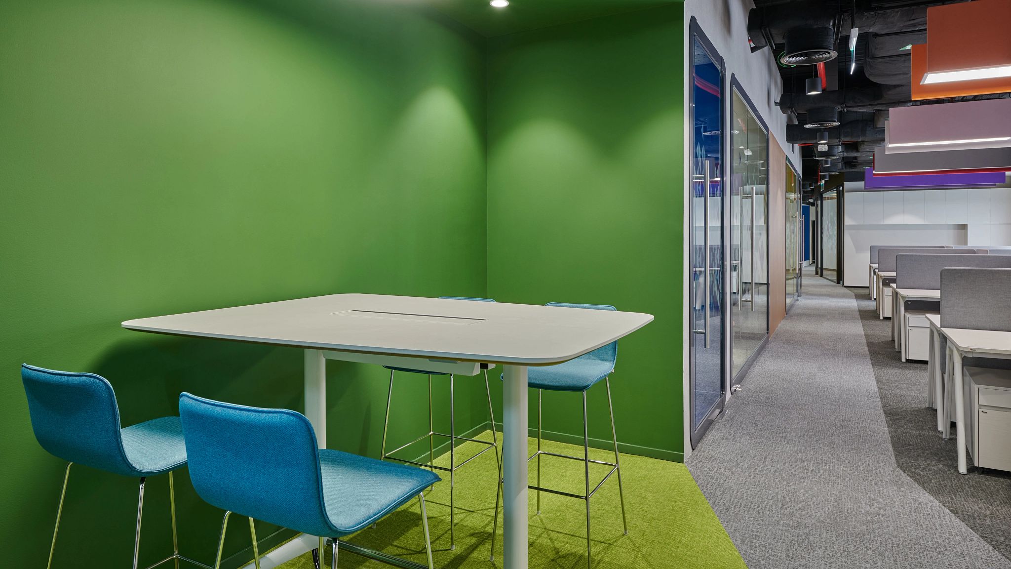 Ingram Micro Office Dubai UAE ShawContract ingram-micro-office-dubai-uae-shawcontract