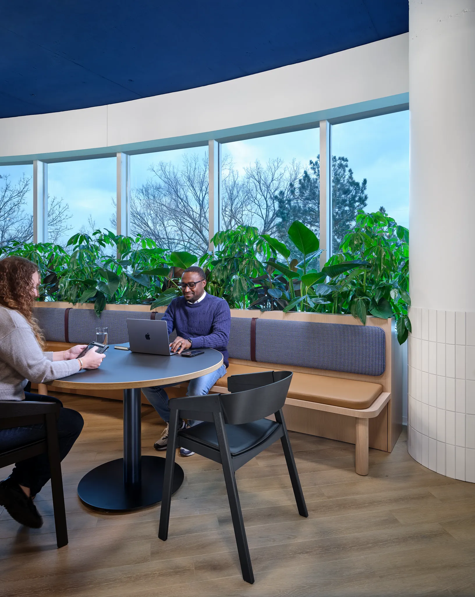 CBRE Oak Brook Offices | ShawContract