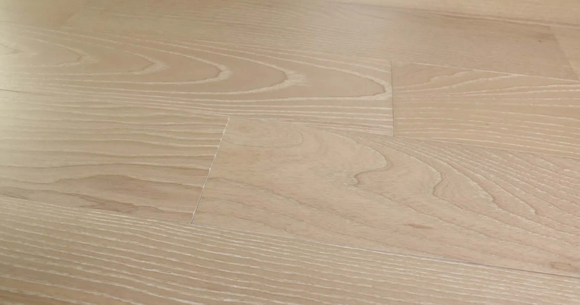 European Ash Herringbone - Wire Brushed Hardwoods Flooring in Bistro ...